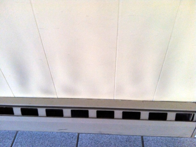 How to Prevent Black Marks on the Walls From Your Baseboard Heaters